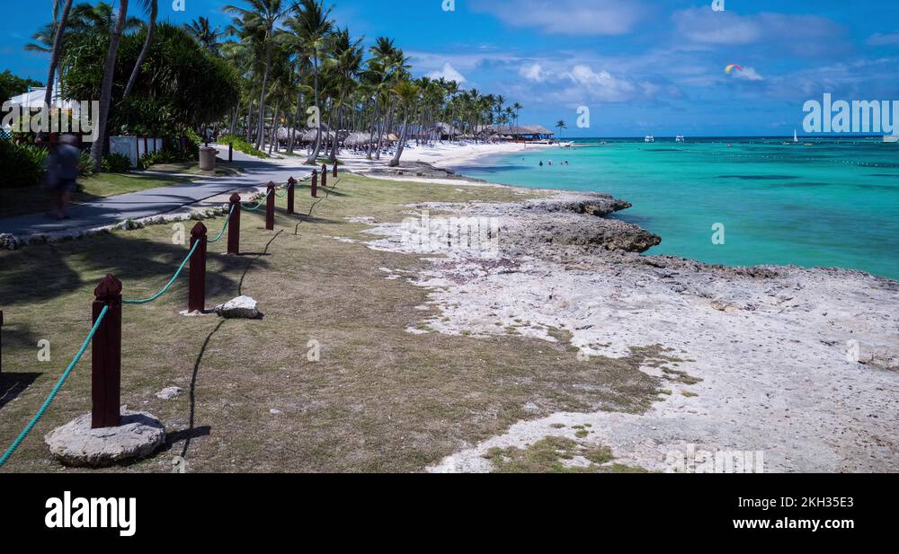 Club med beach Stock Videos & Footage - HD and 4K Video Clips - Alamy