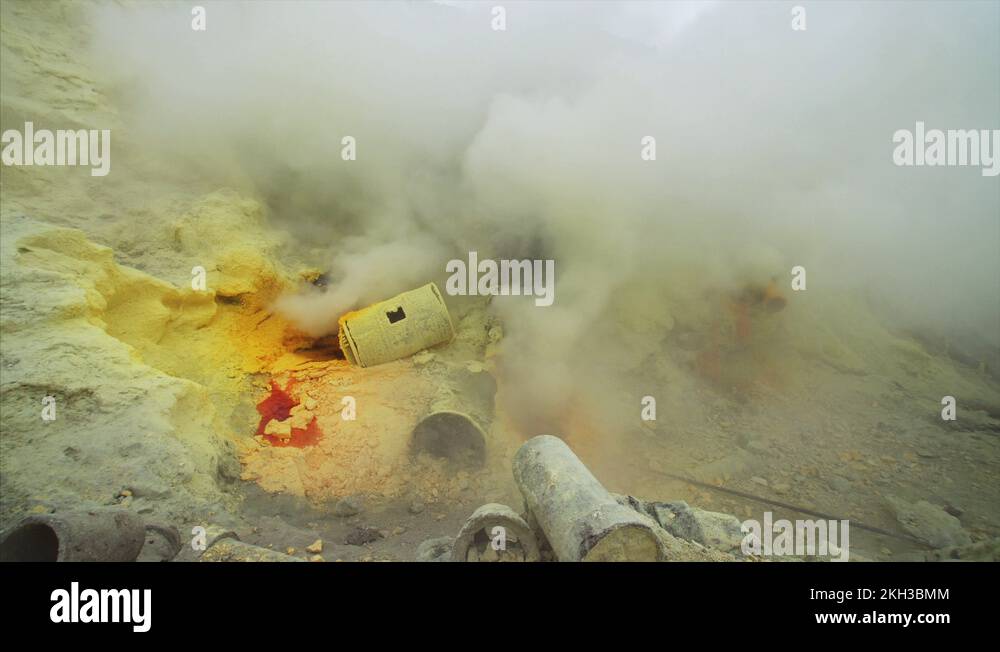 Sulphur burning sulphur dioxide Stock Videos & Footage - HD and 4K ...