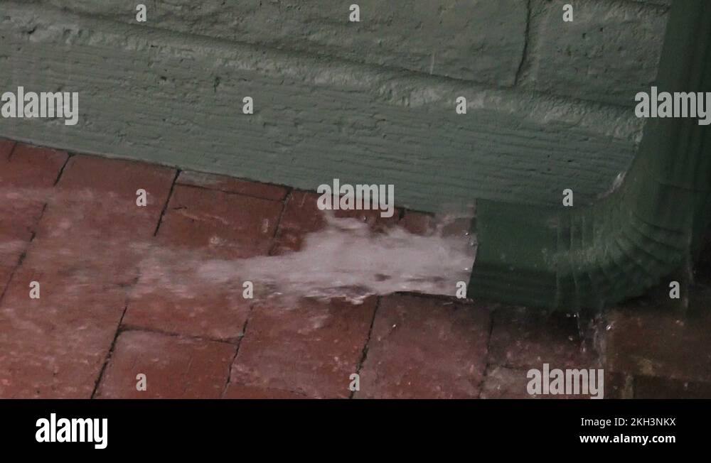 Spout house Stock Videos & Footage - HD and 4K Video Clips - Alamy