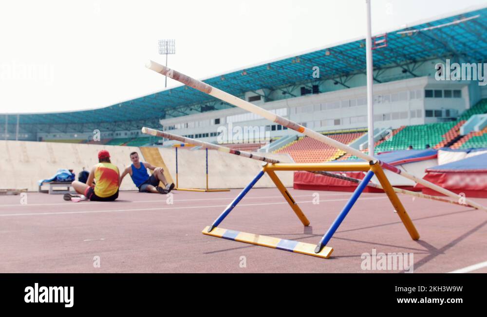 Poles pole vault Stock Videos & Footage - HD and 4K Video Clips - Alamy