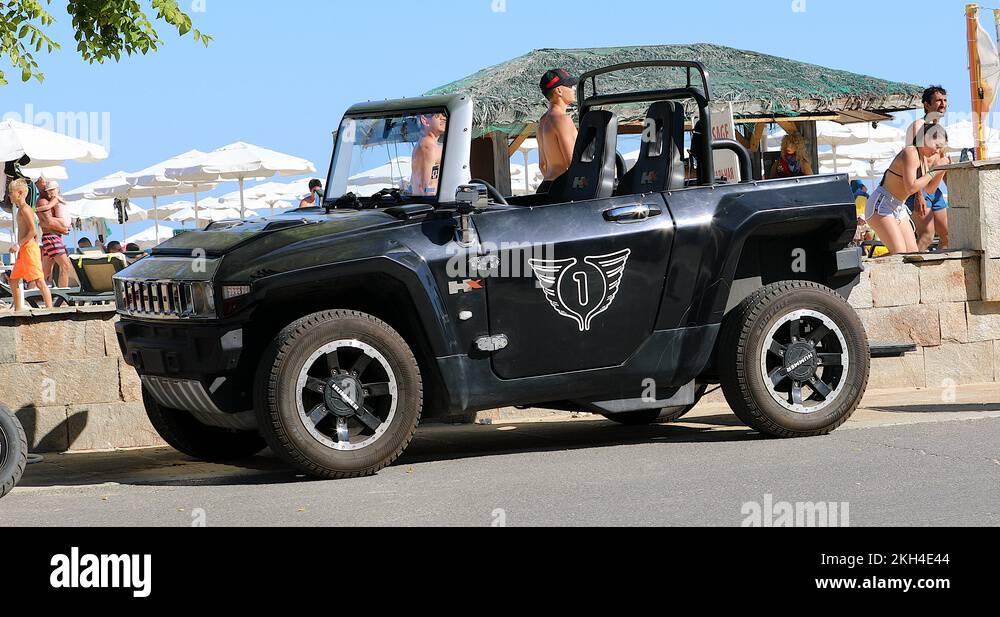 Hummer electric vehicle Stock Videos & Footage - HD and 4K Video Clips ...