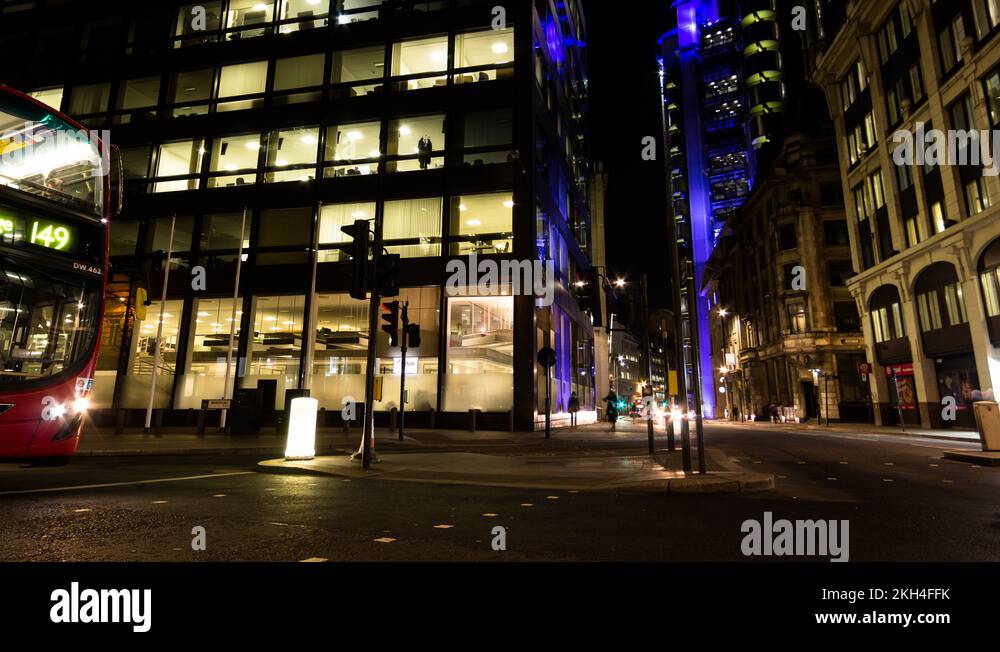 Traffic moves across an intersection in the City of London Stock Video ...