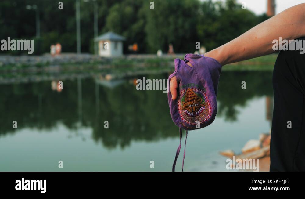 Mantra hand Stock Videos & Footage - HD and 4K Video Clips - Alamy