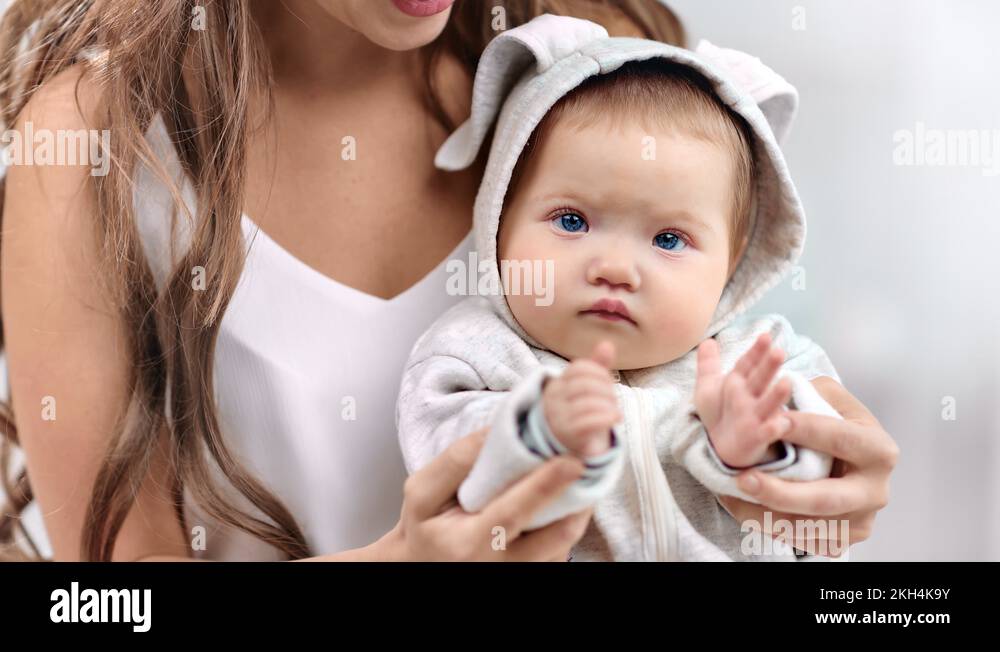 Cute clapping hand Stock Videos & Footage - HD and 4K Video Clips - Alamy