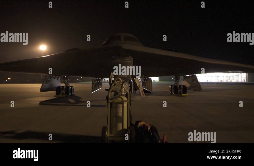 B 2 stealth nuclear Stock Videos & Footage - HD and 4K Video Clips - Alamy