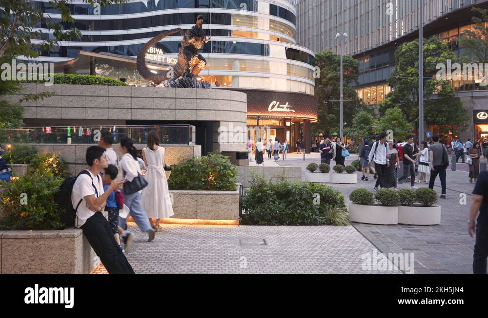 Hibiya godzilla square Stock Videos & Footage - HD and 4K Video Clips ...