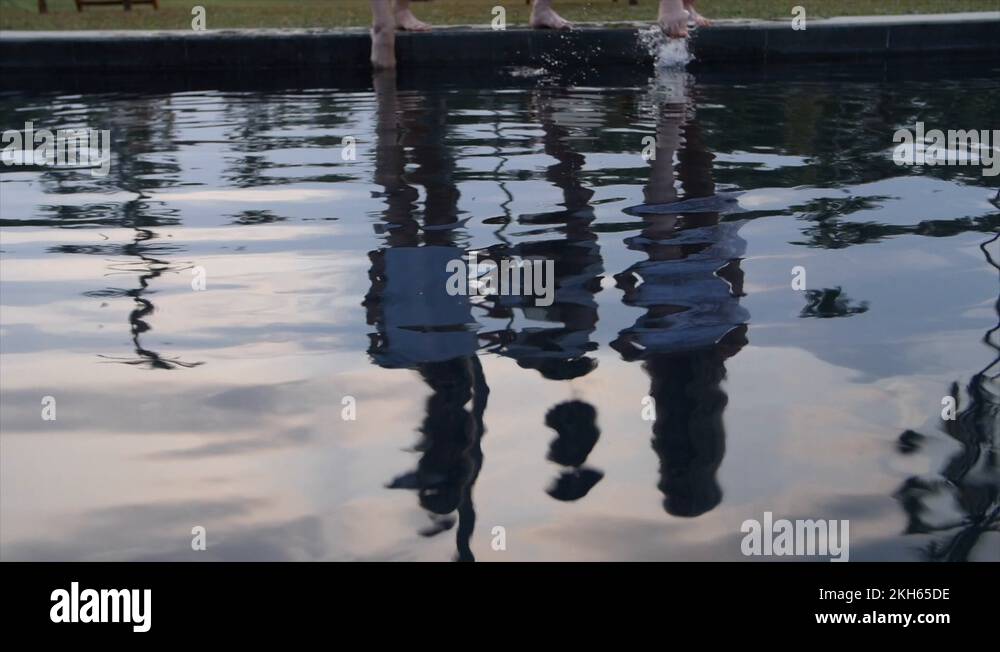 Splash walk Stock Videos & Footage - HD and 4K Video Clips - Alamy