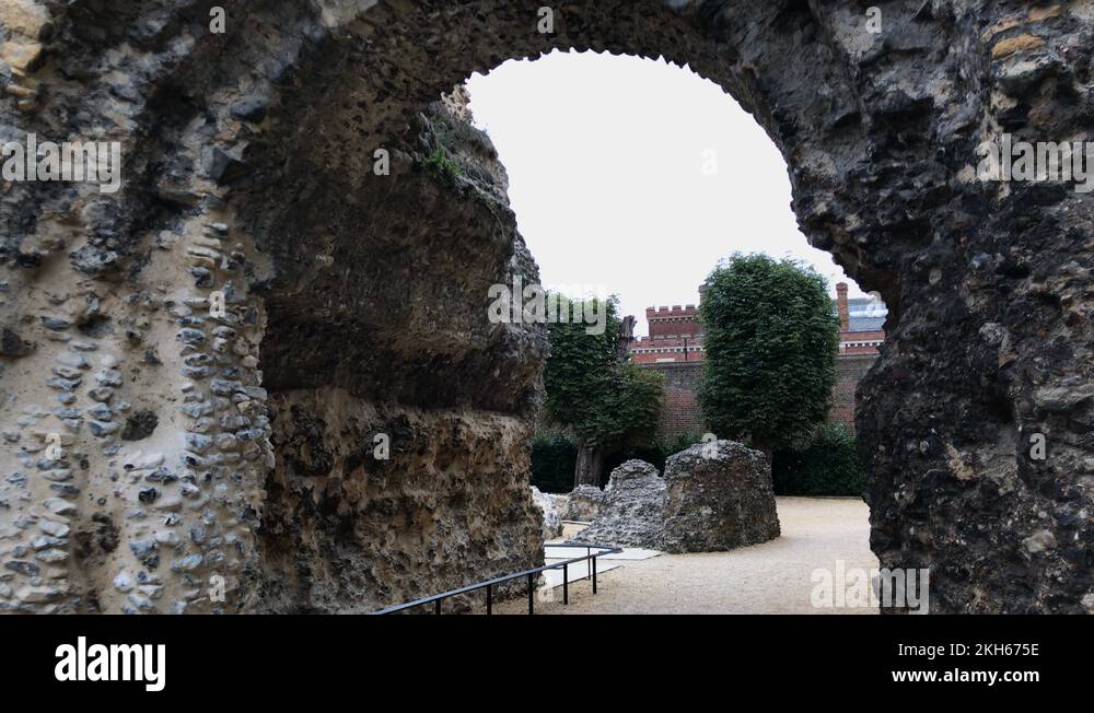 Abbey archway Stock Videos & Footage - HD and 4K Video Clips - Alamy