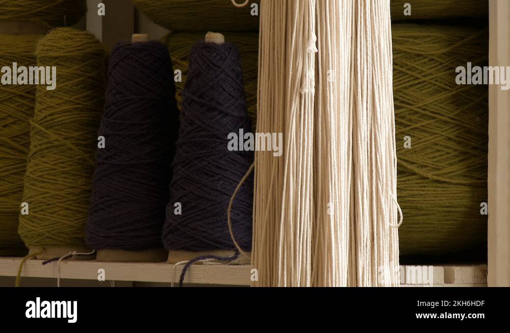 Cones of yarn Stock Videos & Footage - HD and 4K Video Clips - Alamy