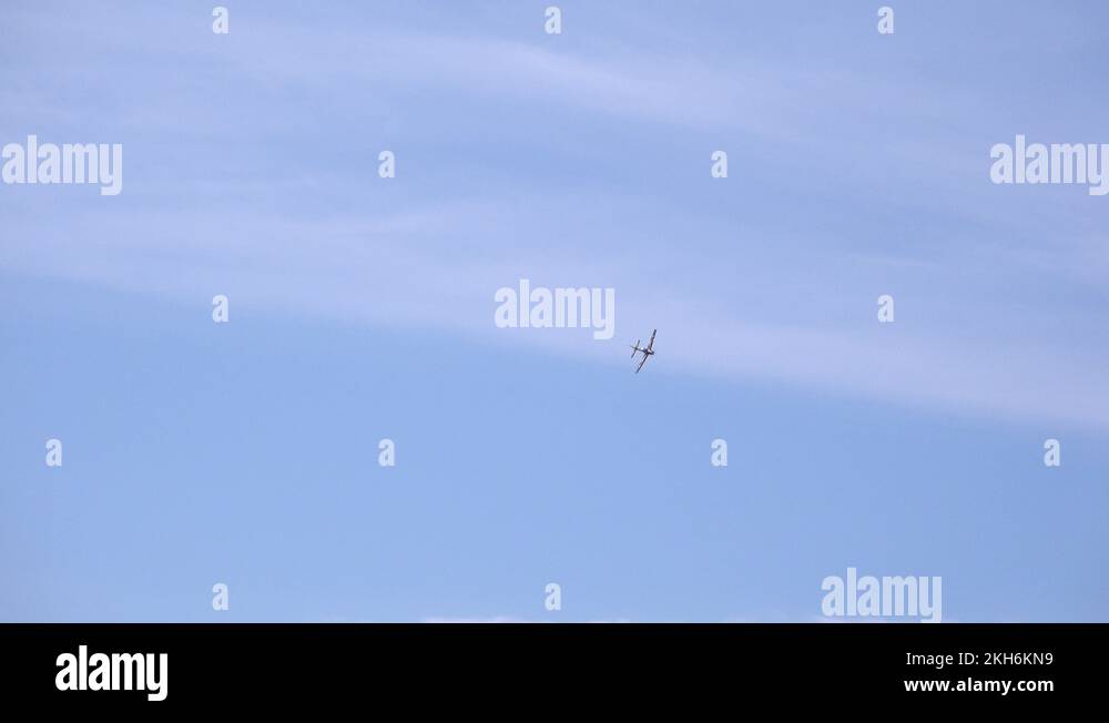 Basic flight trainer Stock Videos & Footage - HD and 4K Video Clips - Alamy