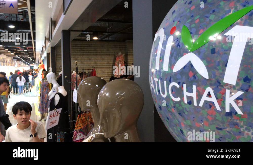 people at Mixt Chatuchak mall, Bangkok Stock Video Footage - Alamy