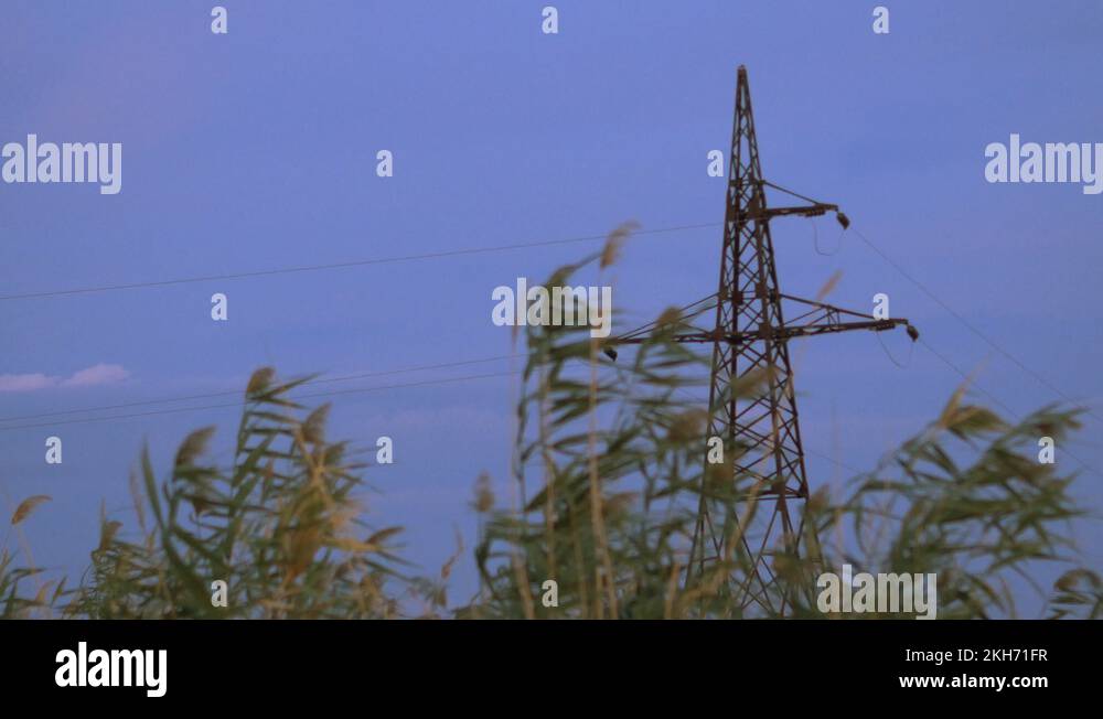 Ac power lines Stock Videos & Footage - HD and 4K Video Clips - Alamy