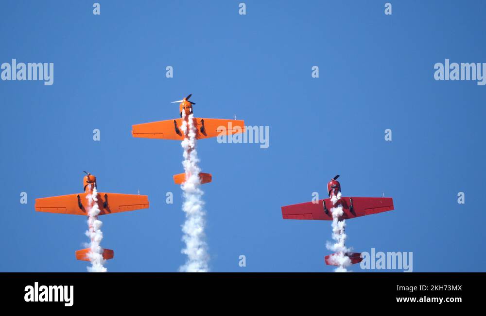 performance of aerobatic aircraft Yak-52 the international aerospace ...
