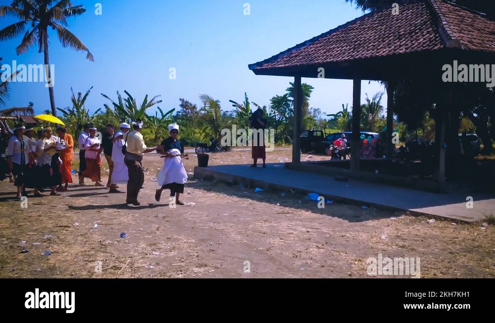 Corpse procession Stock Videos & Footage - HD and 4K Video Clips - Alamy