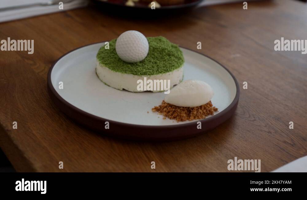 Golf cake Stock Videos & Footage - HD and 4K Video Clips - Alamy