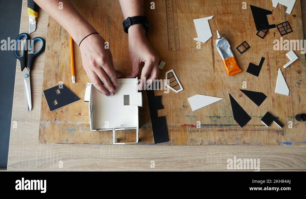 Workplace layout Stock Videos & Footage - HD and 4K Video Clips - Alamy