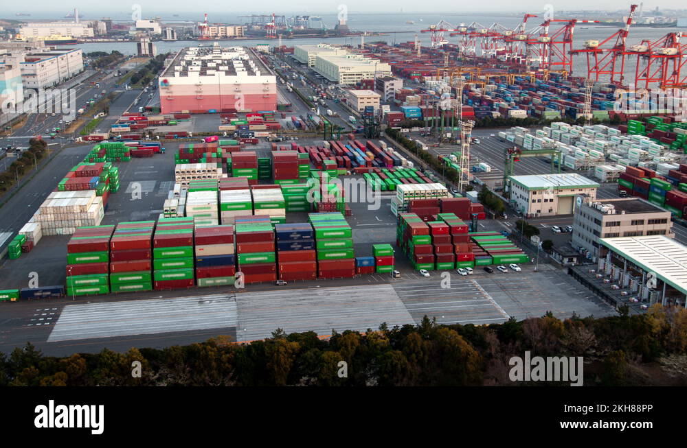 Terminal seaport Stock Videos & Footage - HD and 4K Video Clips - Alamy