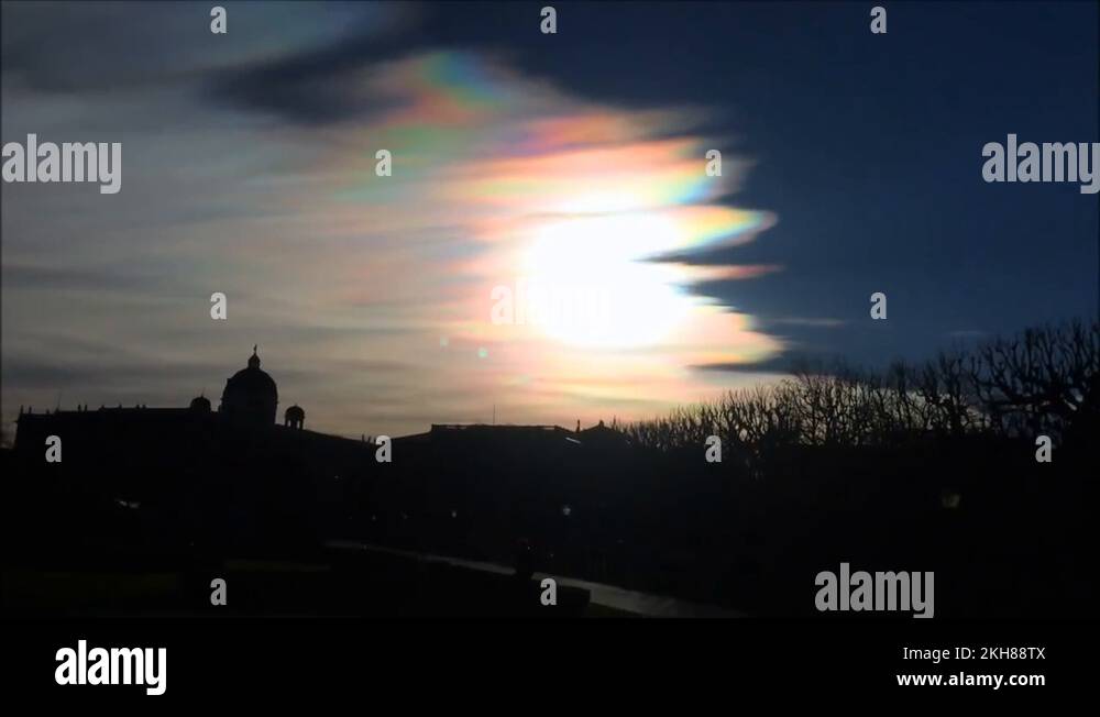 4K Fire Rainbow In Vienna Sky Phenomenon (Circumhorizontal Arc) Rainbow ...