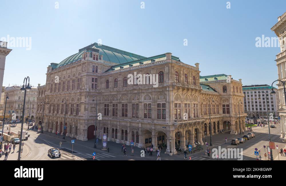 Vienna Austria time lapse 4K, city skyline timelapse at Vienna State ...
