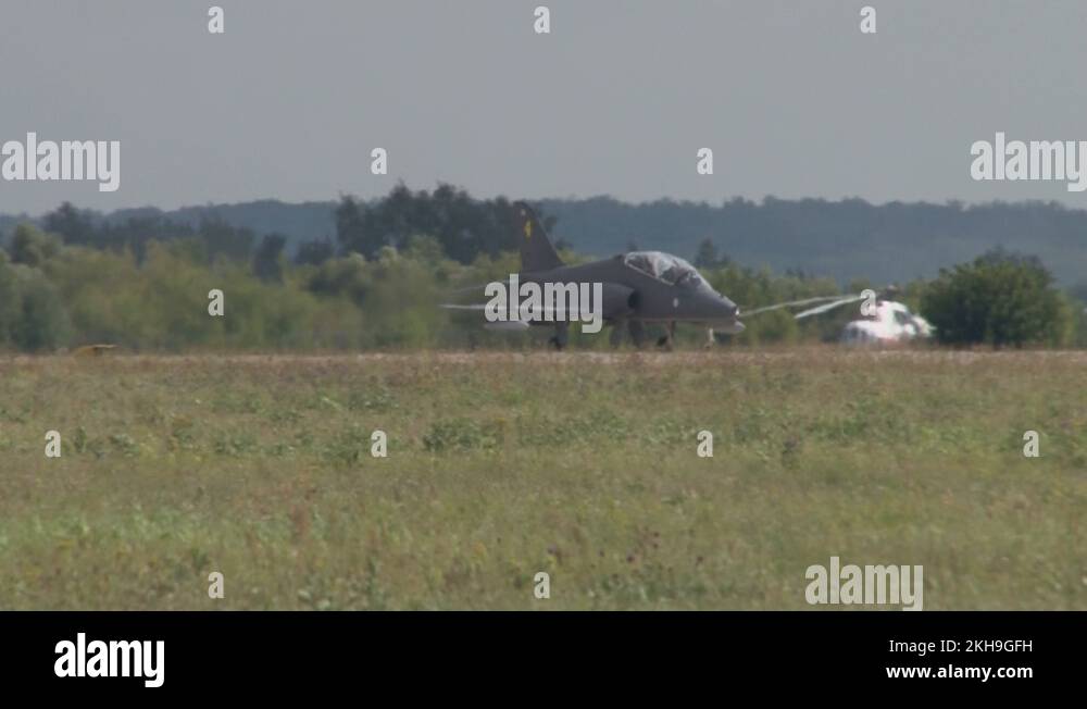 Alpha jet aircraft Stock Videos & Footage - HD and 4K Video Clips - Alamy