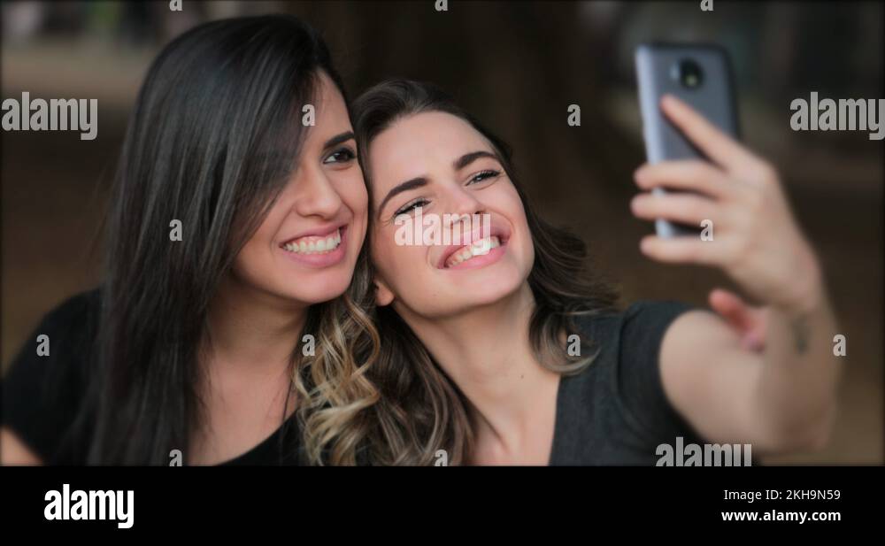 Women Tongue Stock Videos And Footage Hd And 4k Video Clips Alamy