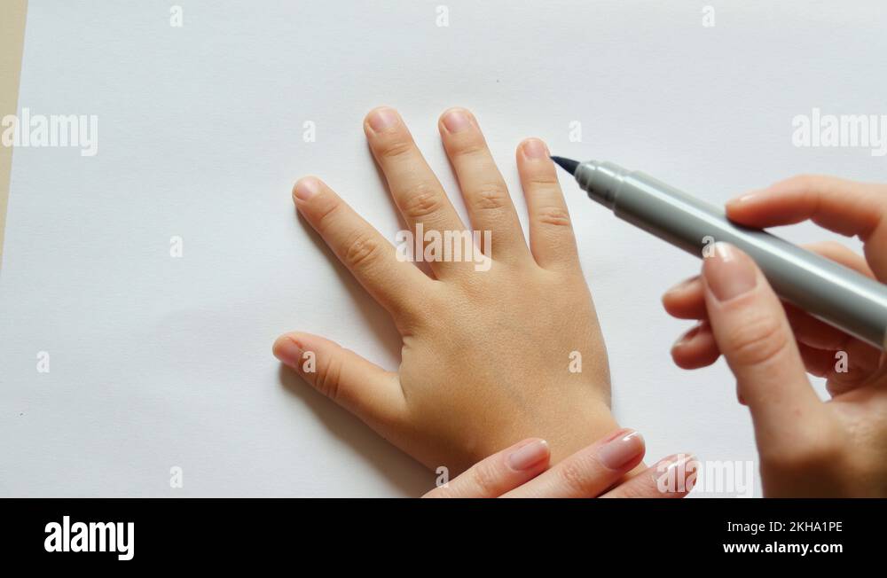 Stroke draw Stock Videos & Footage - HD and 4K Video Clips - Alamy