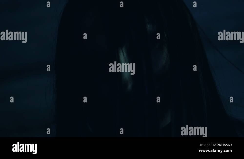 Terrifying faceless zombie woman making scary hand moves, creepy face ...