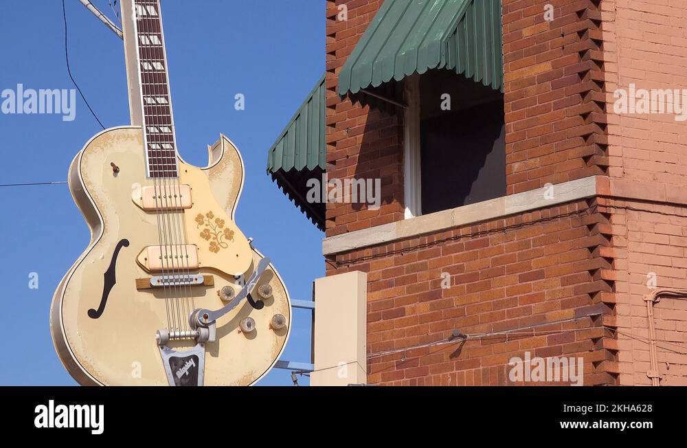 Window sam Stock Videos & Footage - HD and 4K Video Clips - Alamy