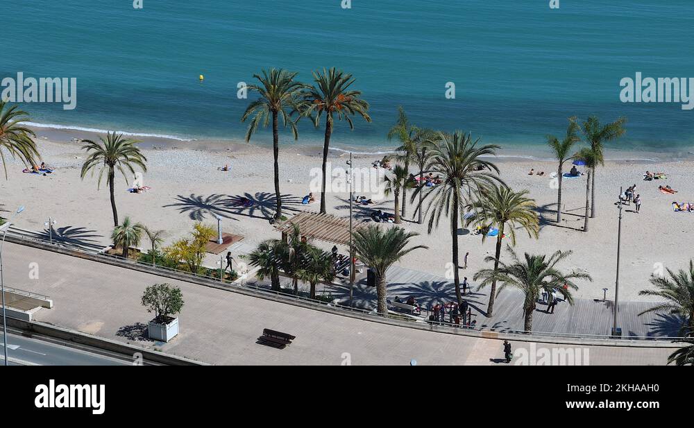 Plage des sablettes Stock Videos & Footage - HD and 4K Video Clips - Alamy