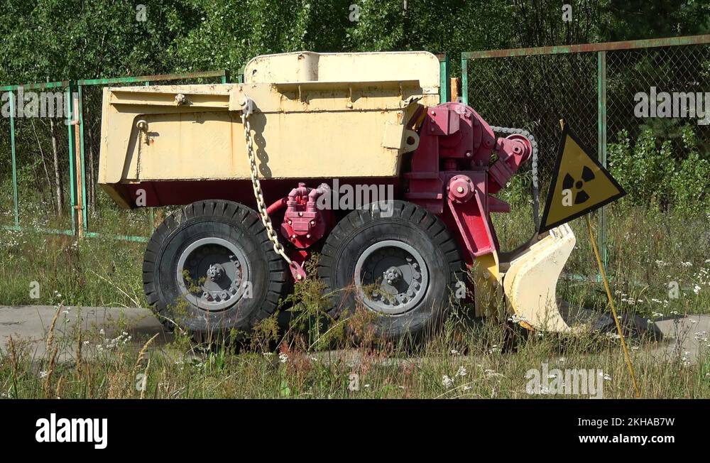 Chernobyl robot Stock Videos & Footage - HD and 4K Video Clips - Alamy