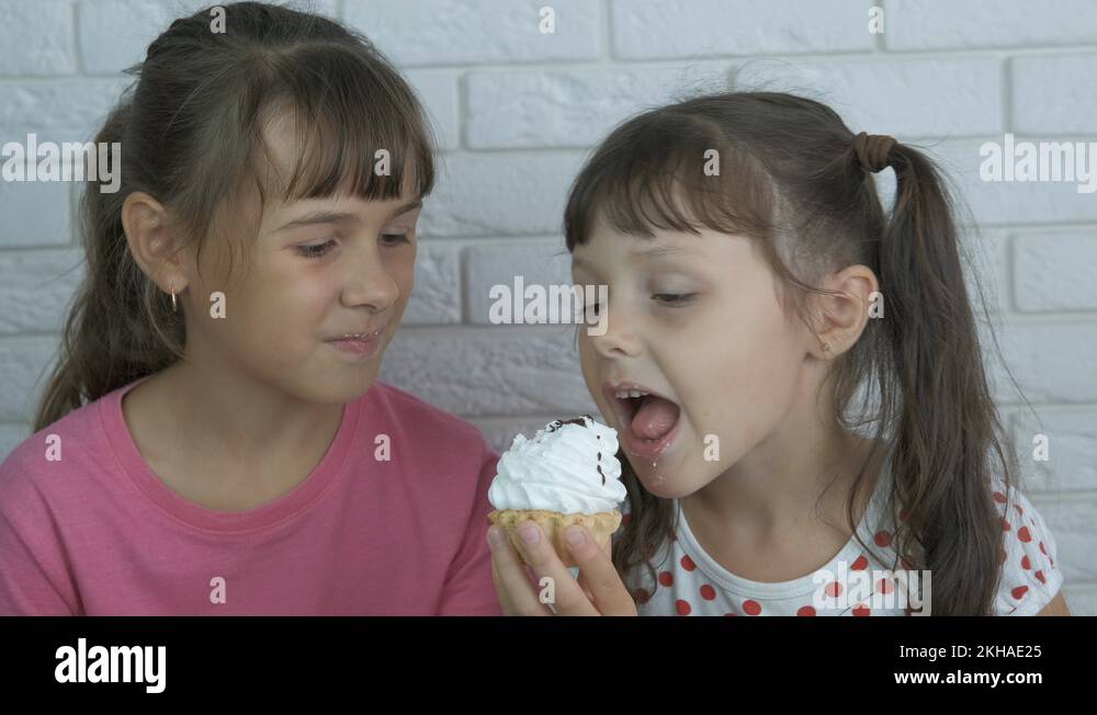 One person cake Stock Videos & Footage - HD and 4K Video Clips - Alamy