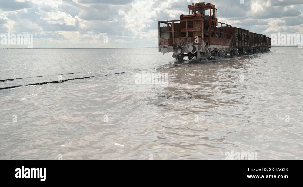 Sunken locomotive Stock Videos & Footage - HD and 4K Video Clips - Alamy