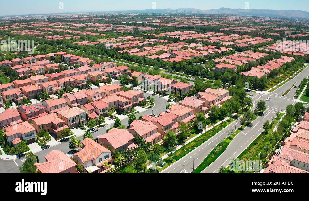 Suburb development Stock Videos & Footage - HD and 4K Video Clips - Alamy