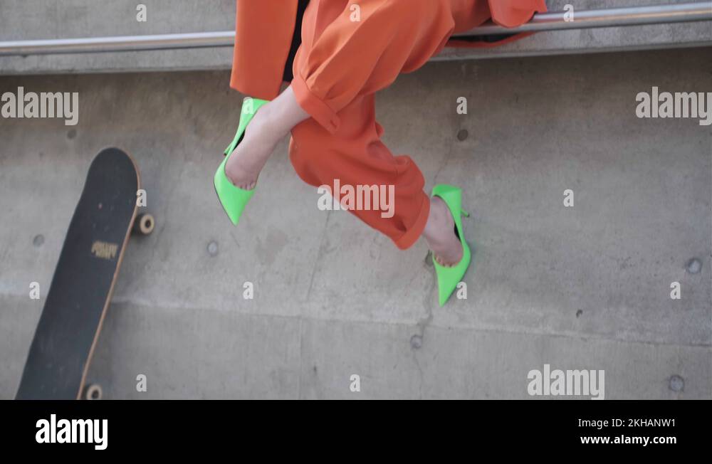 Korea Seoul Fashion Week Korean Model Poses For Camera Stock Video Footage Alamy