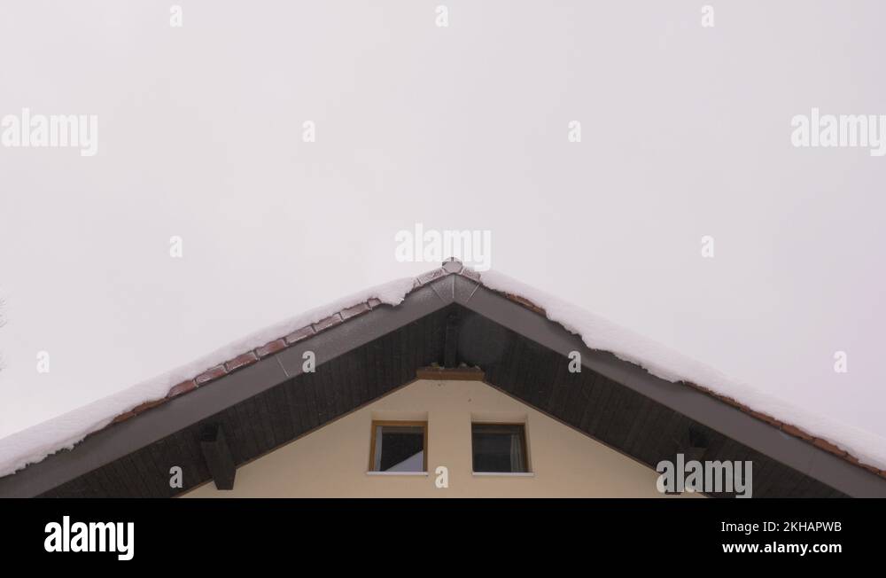 Eaves structure Stock Videos & Footage - HD and 4K Video Clips - Alamy