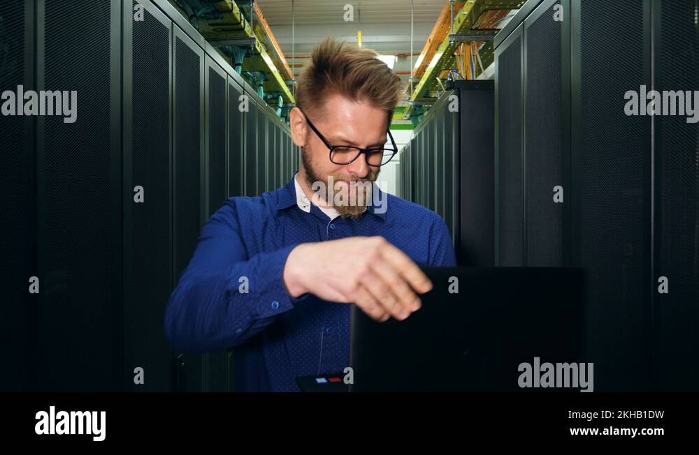 Innovative racks Stock Videos & Footage - HD and 4K Video Clips - Alamy