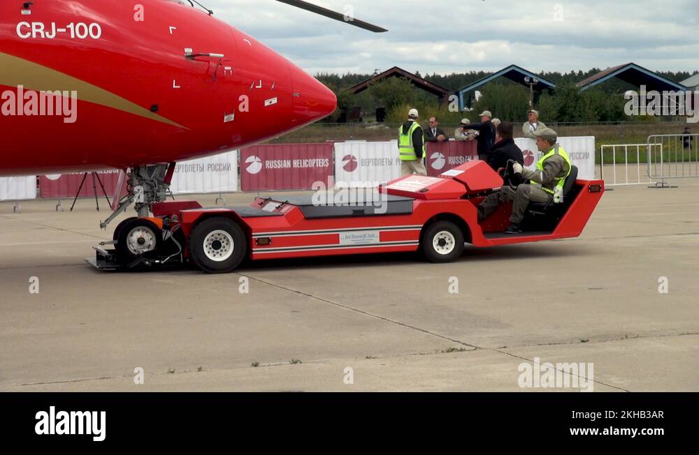 Bombardier canadair crj Stock Videos & Footage - HD and 4K Video Clips ...