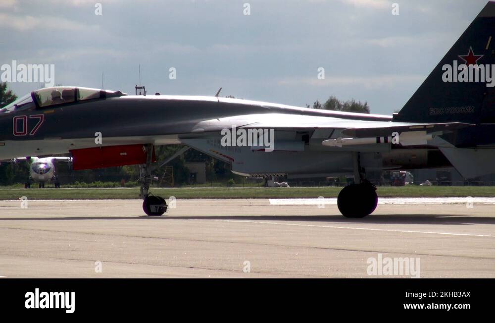 Vector thrust nozzle Stock Videos & Footage - HD and 4K Video Clips - Alamy