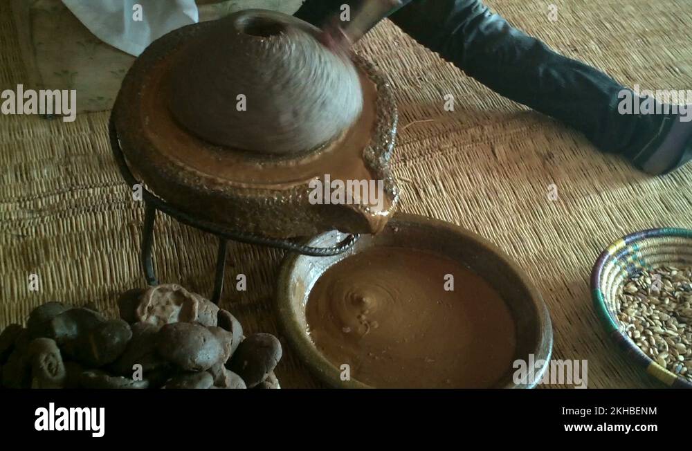 Oil mark Stock Videos & Footage - HD and 4K Video Clips - Alamy