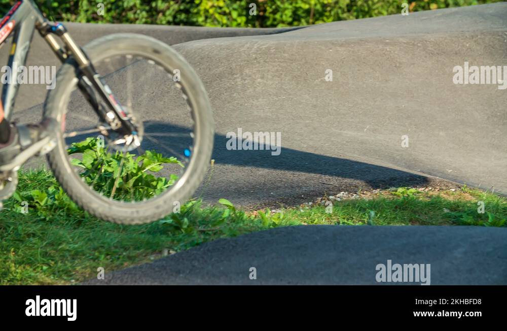 Last wheel Stock Videos & Footage - HD and 4K Video Clips - Alamy
