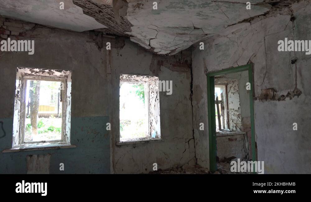 Glass ceiling break Stock Videos & Footage - HD and 4K Video Clips - Alamy