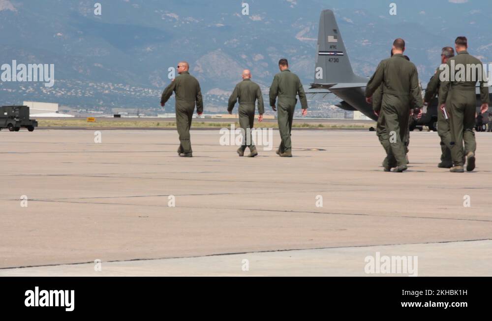 Airmen Stock Videos & Footage - HD and 4K Video Clips - Alamy
