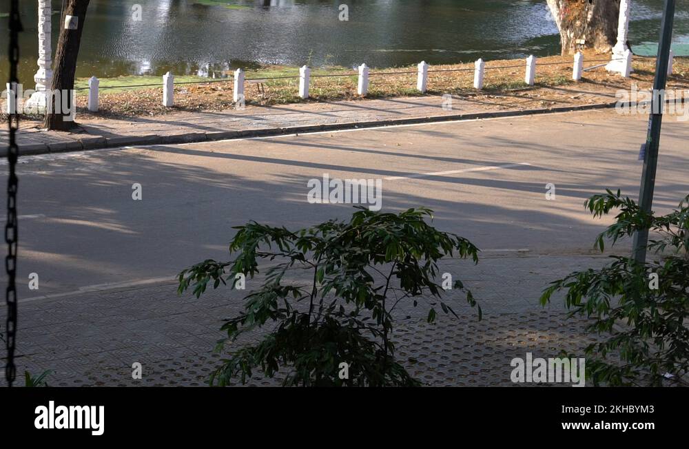 Dan taxi Stock Videos & Footage - HD and 4K Video Clips - Alamy