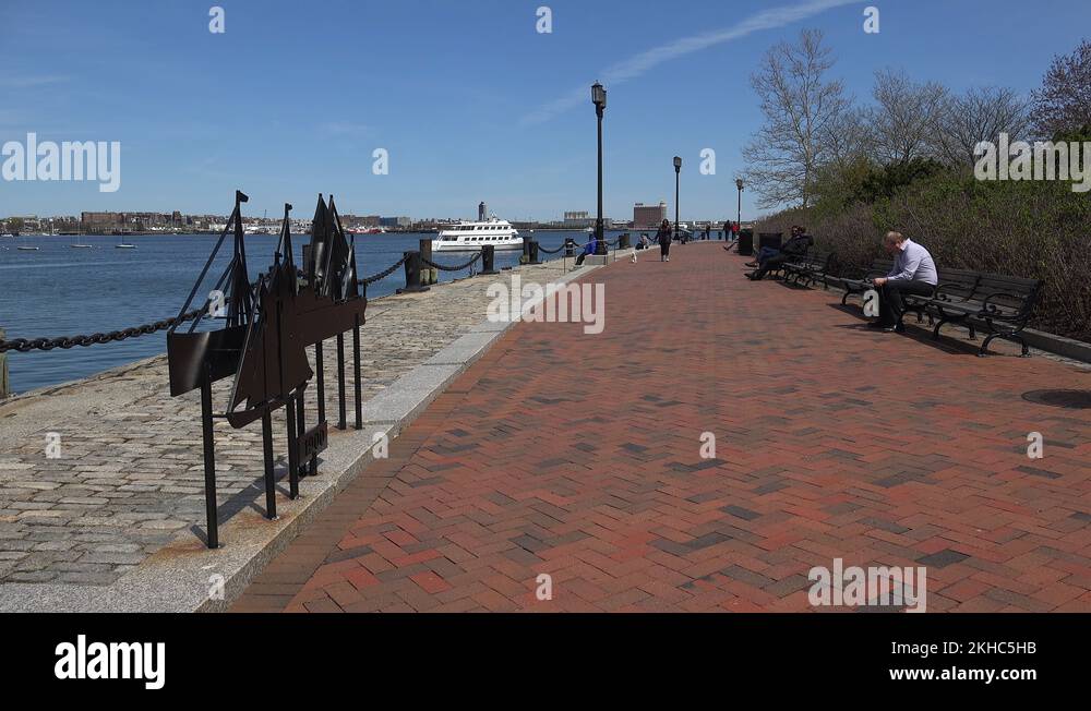 Boston walkway Stock Videos & Footage - HD and 4K Video Clips - Alamy
