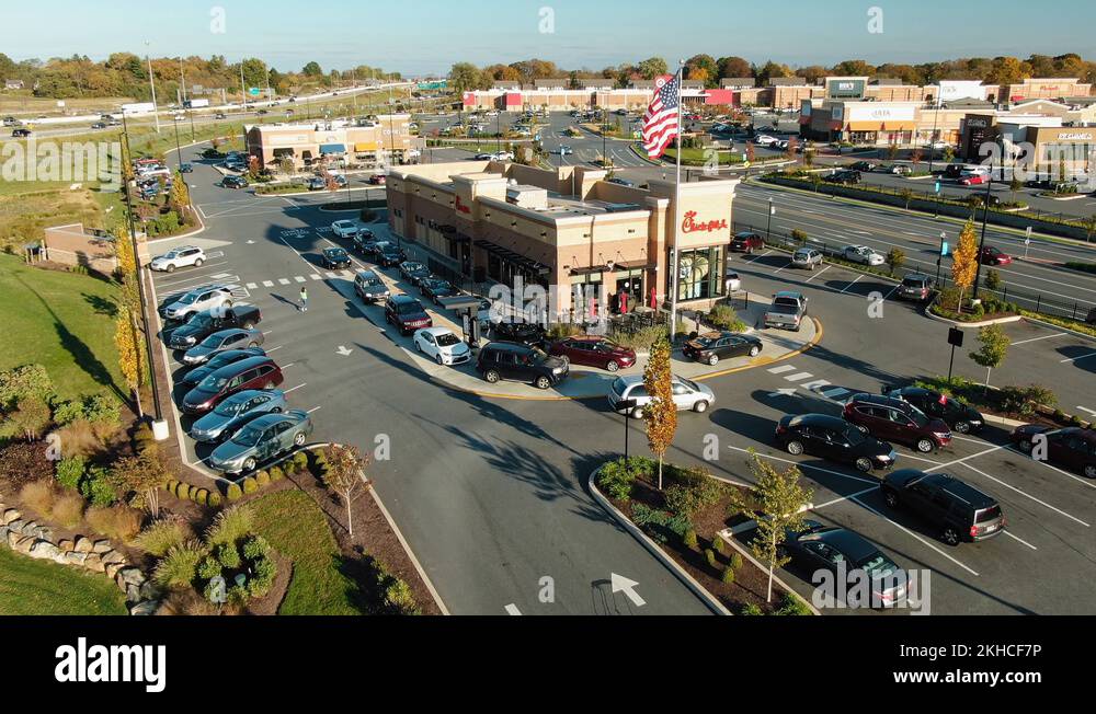American drive thru Stock Videos & Footage - HD and 4K Video Clips - Alamy