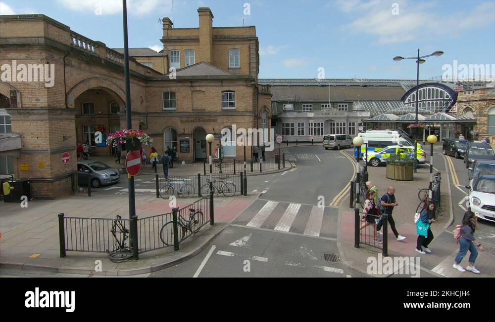 York yorkshire railway station Stock Videos & Footage - HD and 4K Video ...