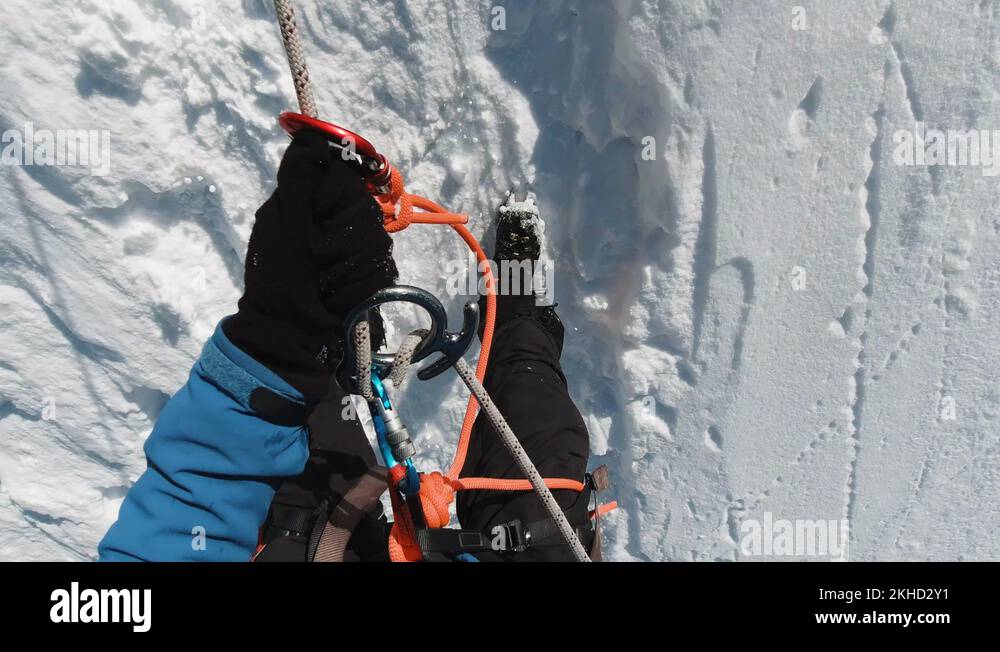 Abseiling rope Stock Videos & Footage - HD and 4K Video Clips - Alamy