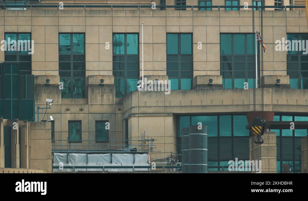 Secret windows Stock Videos & Footage - HD and 4K Video Clips - Alamy