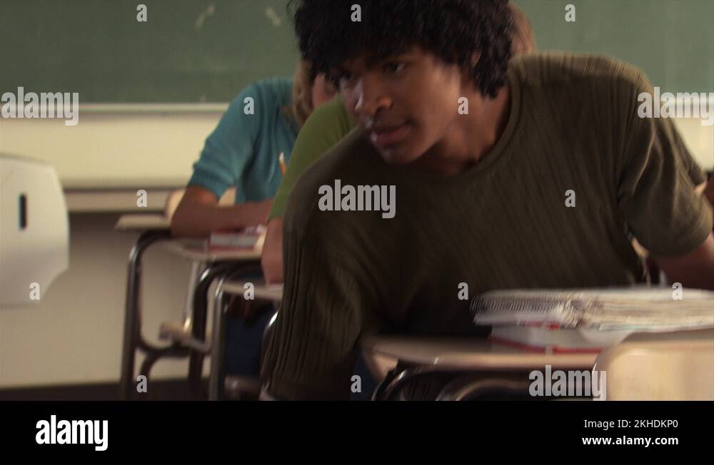 Woman passing note Stock Videos & Footage - HD and 4K Video Clips - Alamy