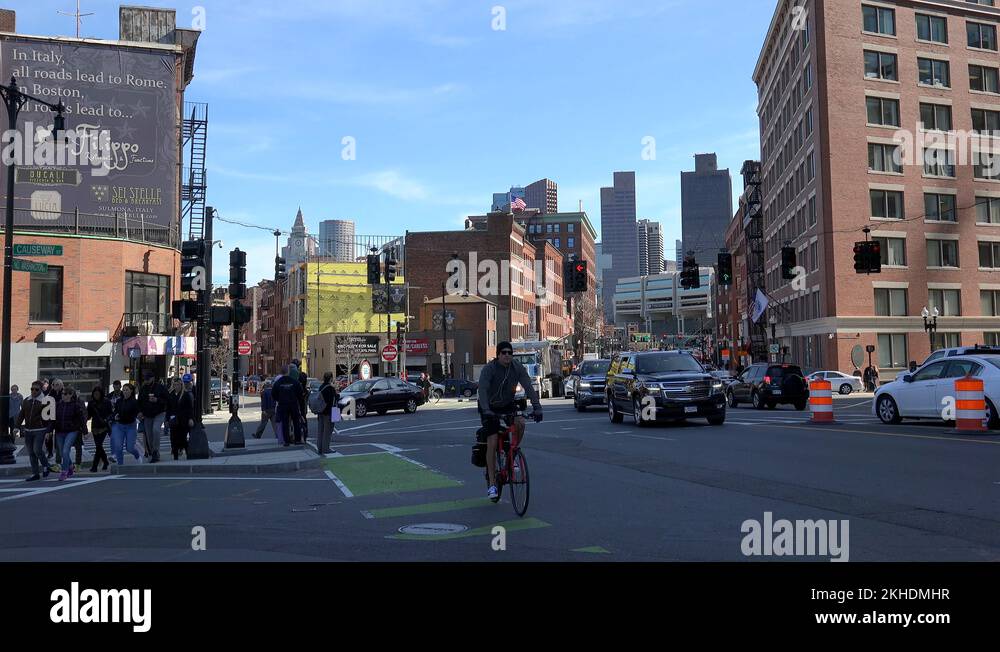 Traffic in the intersection of N. Washington, Endicott, Causeway ...